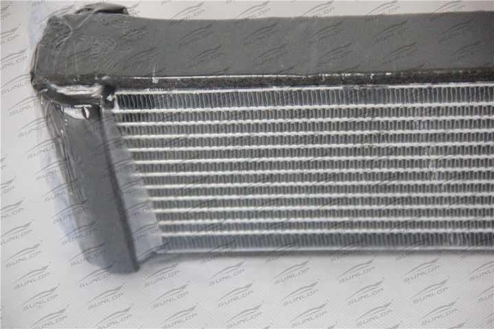 For Hiace Auto Parts Body Kits air Condition #000598 for Hiace Rear Evaporator Core 87710-26060 ...