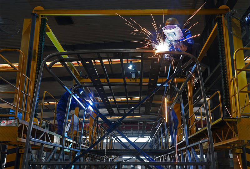 DUOYUAN High-Precision Manufacturing Body Main Welding Line Automotive ...