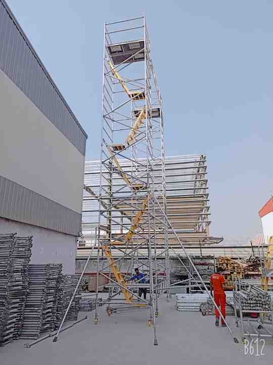 Heavy Duty 3m 5m 6m 12m Mobile Scaffold Tower Ladder Aluminium Rolling ...