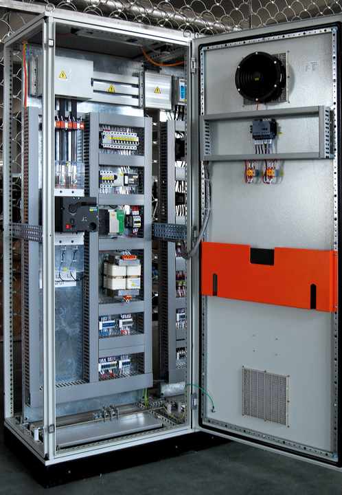 Low Voltage VFD Control Cabinet Cold-Rolled Steel/Stainless Steel IP54 ...