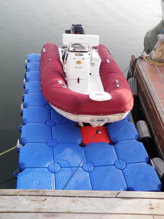 HDPE Modular Cubes Floating Boat Dock Walkway Bridge for Jet Ski High ...