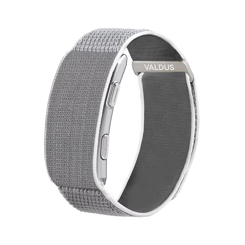 Screenless Smart Bracelet VITRO Health Fitness Tracker With Heart Rate ...