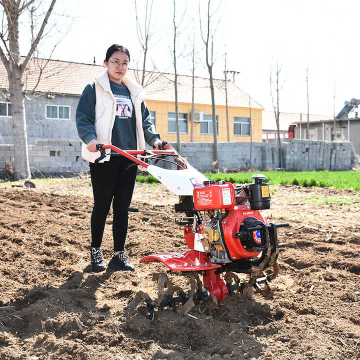 Handheld Tractors - Efficient Manual Ploughing Solutions