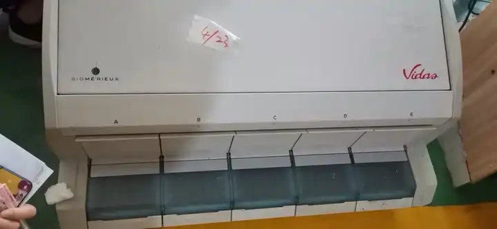 Biomerieux Vidas 30 - Second-Hand Fluorescence Immunoassay Analyzer