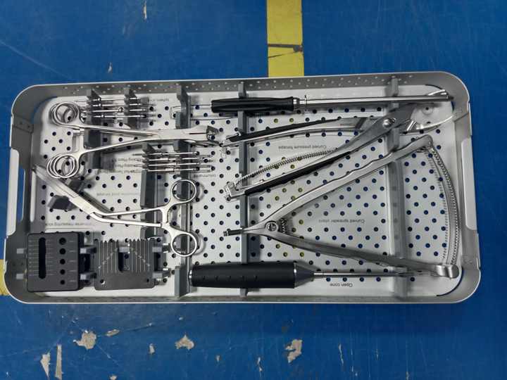 Professional Orthopedic Metal Surgery Instrument Set 5.5 Pedical Screw ...
