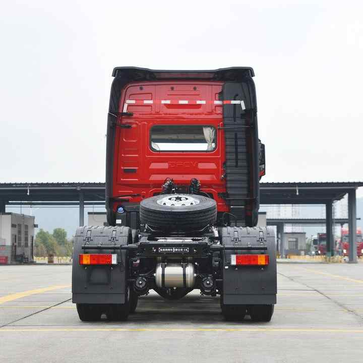 Dongfeng Tianlong 25 Ton Tractor Truck 6X4 Drive Wheel Diesel Manual ...