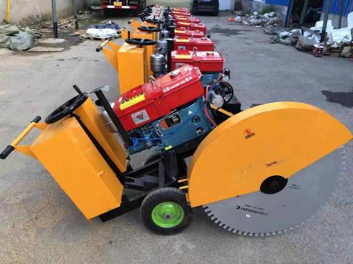 Machines Concrete 800 1000 Mm Blades Track Cutting Machine for Road ...