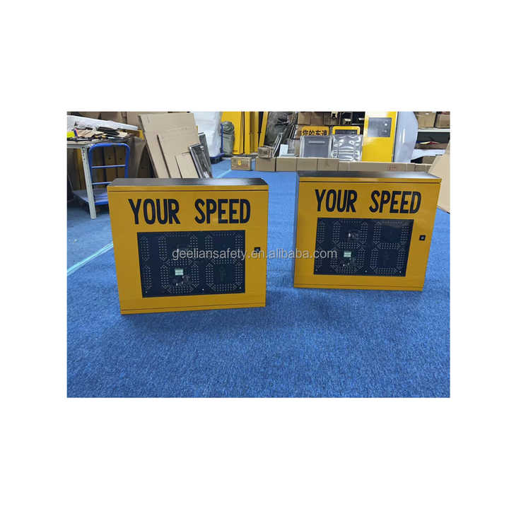 Utility Trailer Manufacturer - LED Arrow Board for Construction