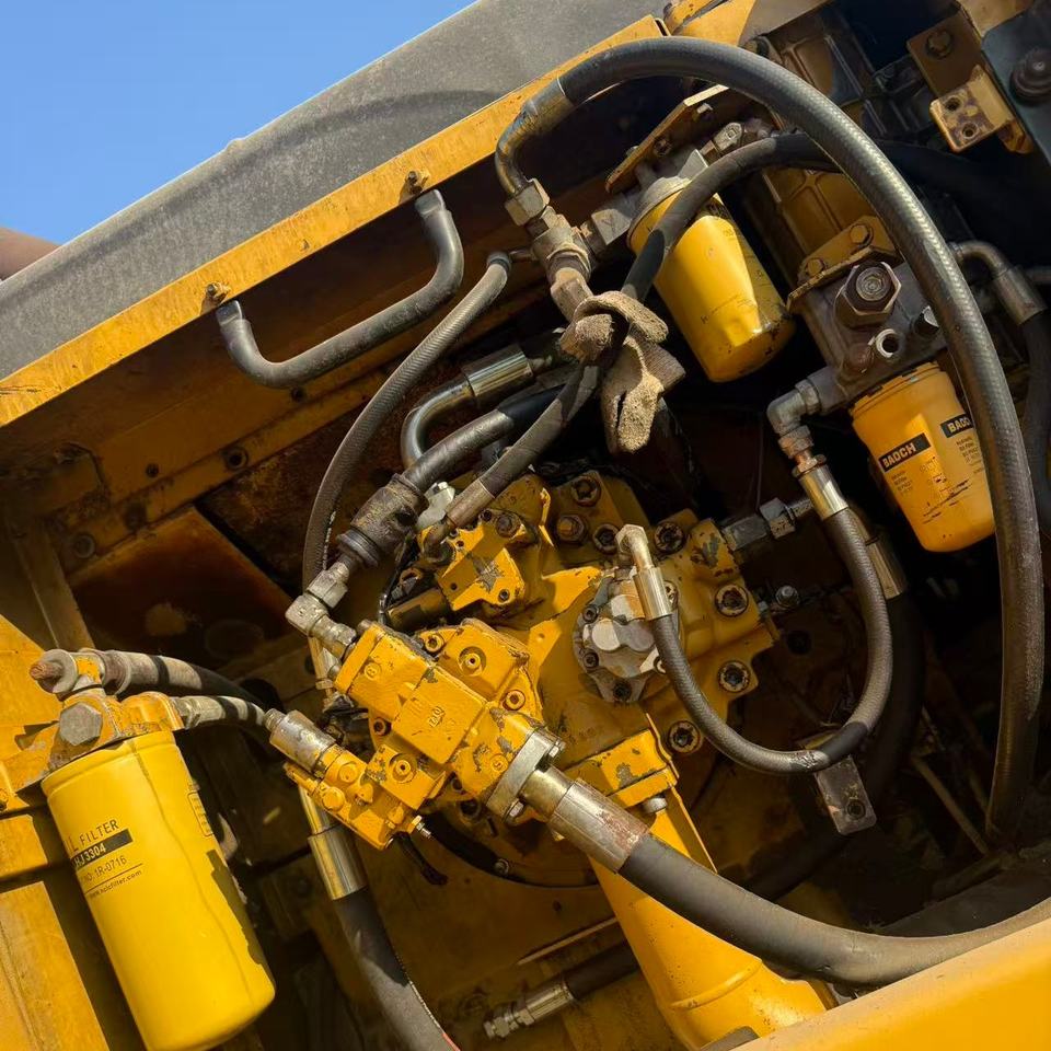 Mining Heavy Construction Powerhouse Extreme Digging Force Durable for ...