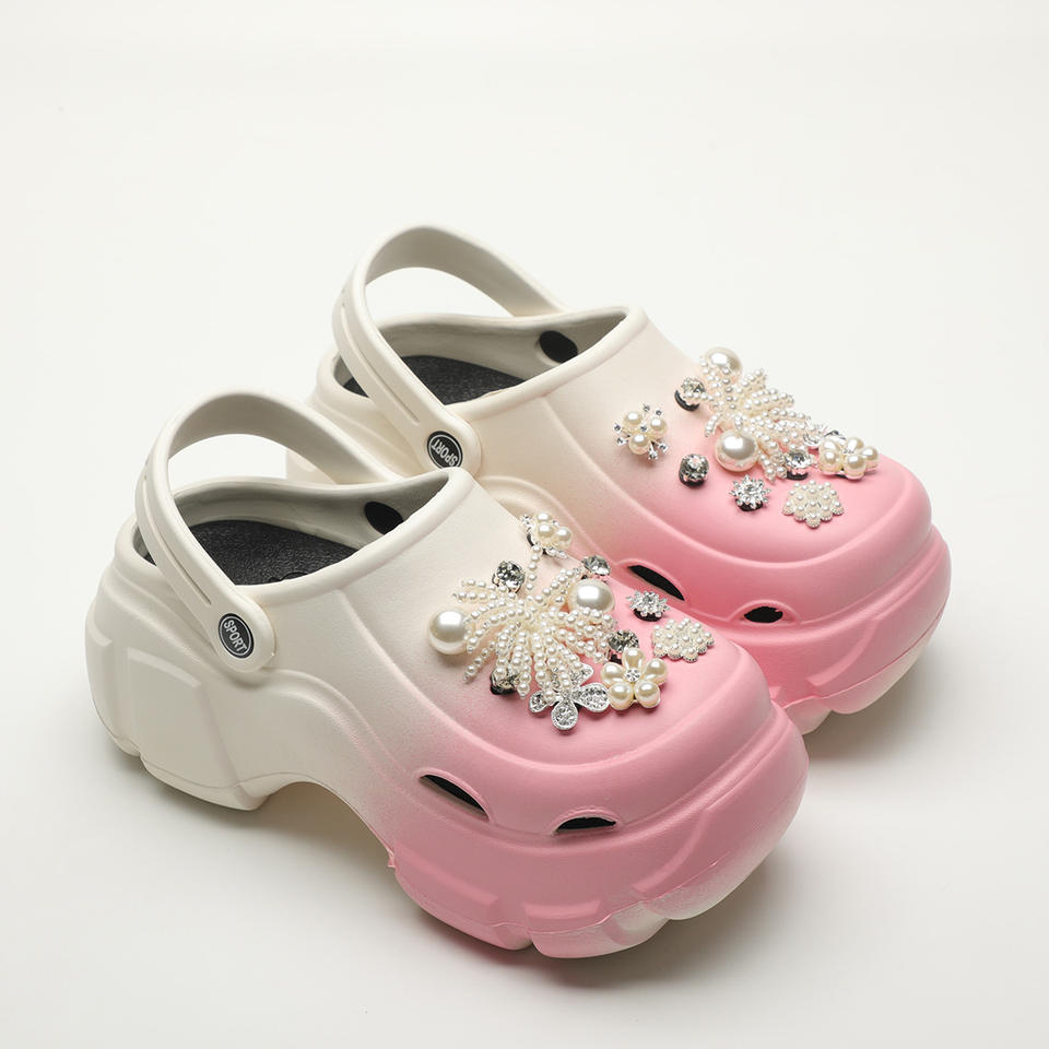 WITHCOCO Thick-Soled Cushioned Platform Clog Shoes Women Summer Outdoor ...