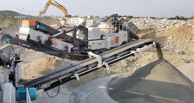 Efficient Mobile Type Diesel Engine Stone Crusher for Sale