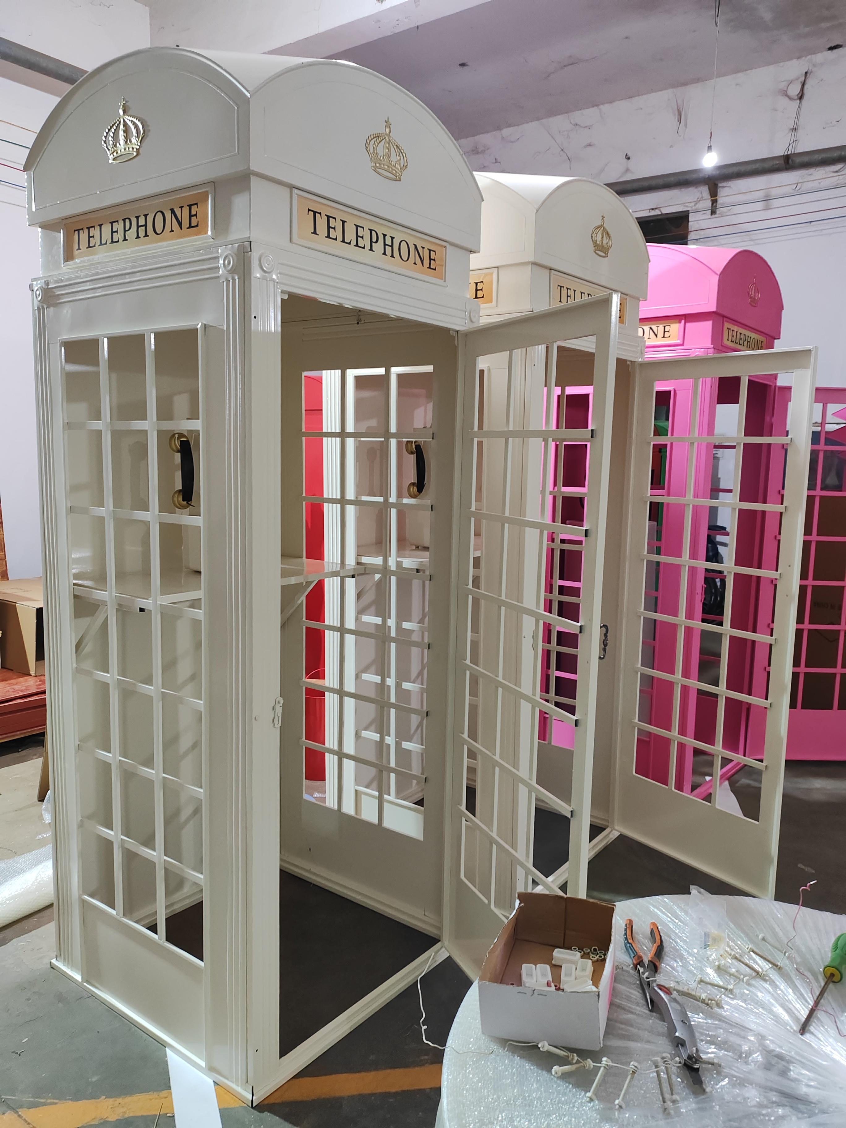London phone booth wedding flowers photo props with artificial flowers ...