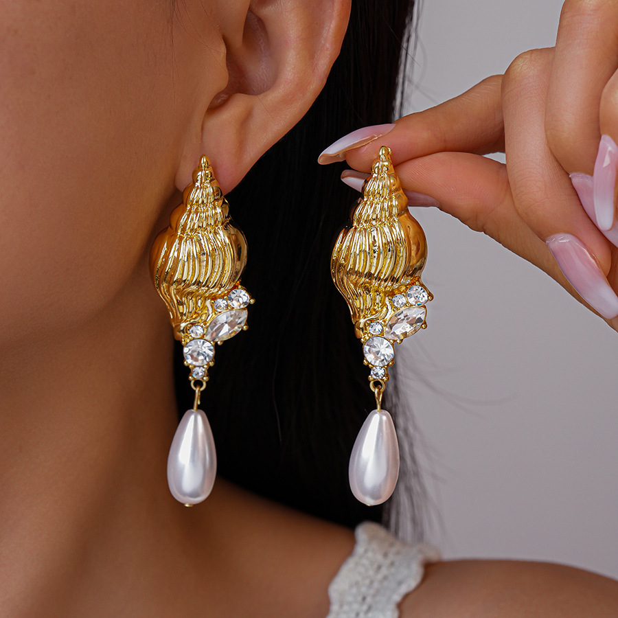 Conch Pearl Jewelry - Elegant Sea-Inspired Fashion