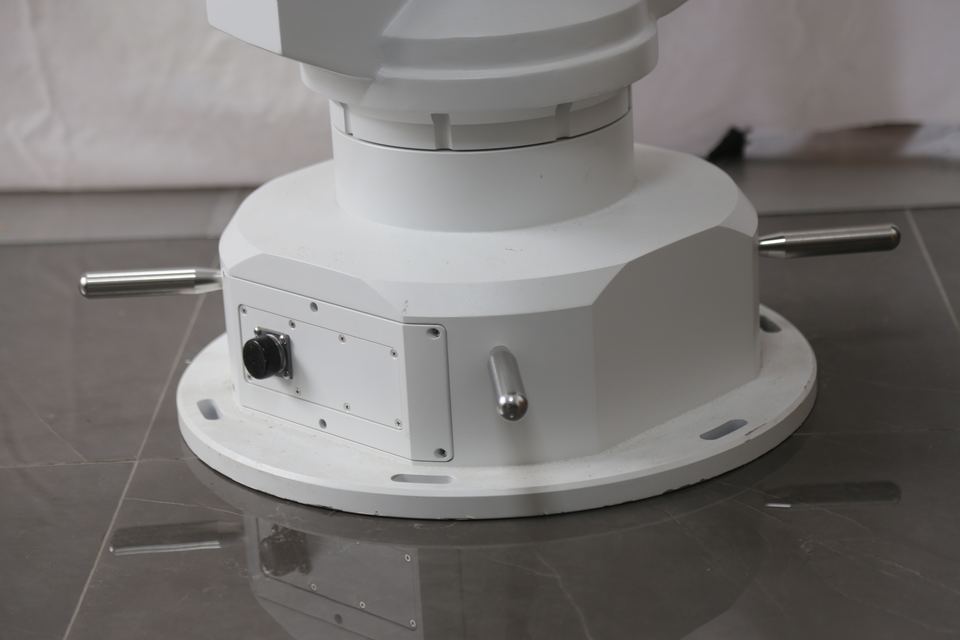 Long Distance Customised Three Sensor Electro-optical Pan Tilt Camera ...