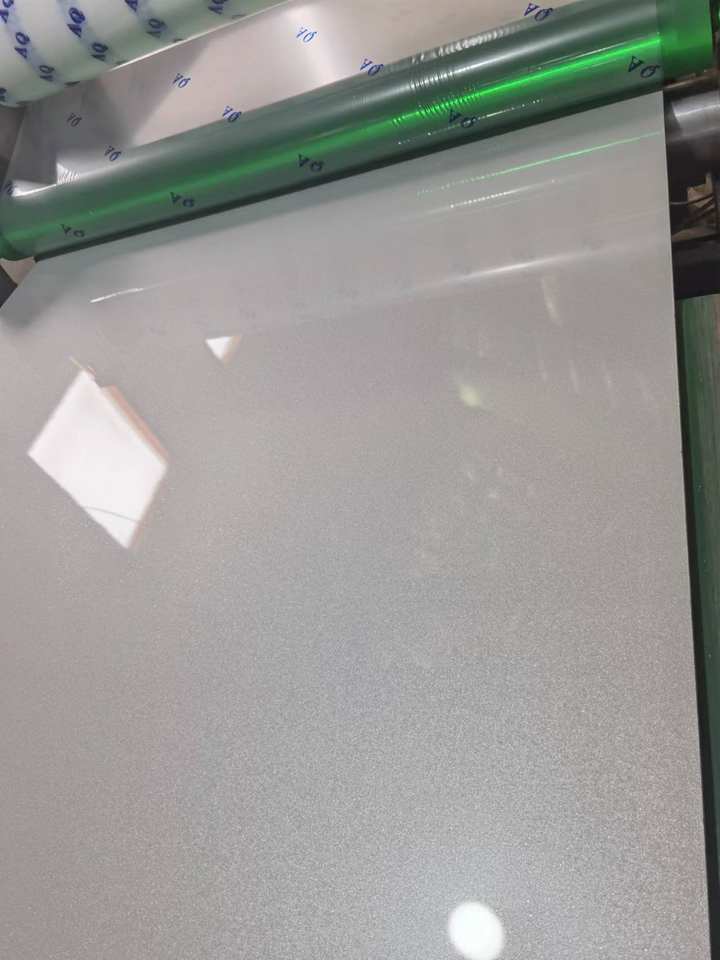 HDF Board Price High Gloss UV MDF Board - Modern & Durable