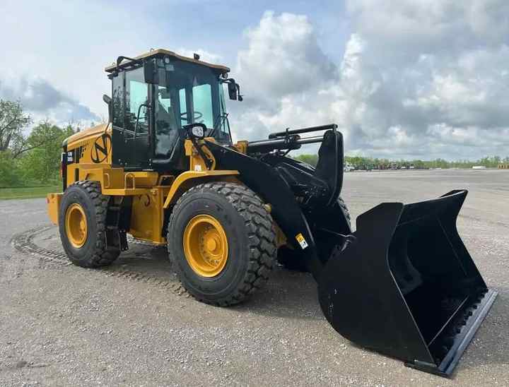Front End Loader Sw305K 3.5ton 2.3cbm Compact Shovel Wheel Loader in ...