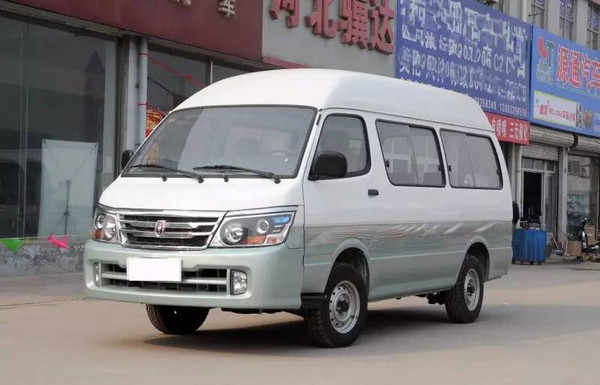 China Mini Van Huachen Jinbei Hiace 9 Seats Used Bus