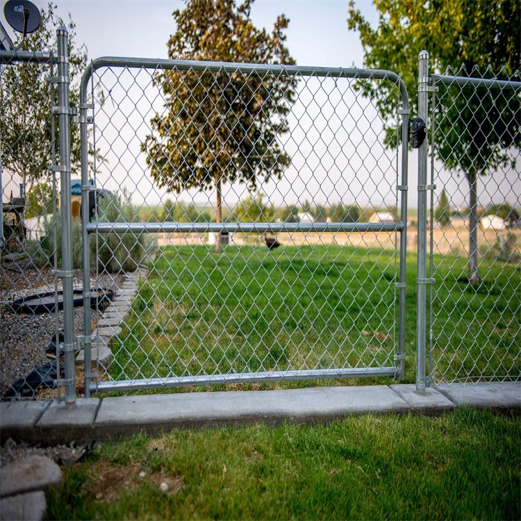 20 FT Galvanized Sliding Cantilever Gate for PVC Chain Link Fencing ...