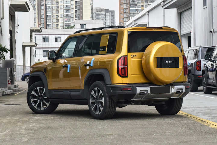 BYD Leopard 5 PHEV - Luxury SUV for Family & Wholesalers