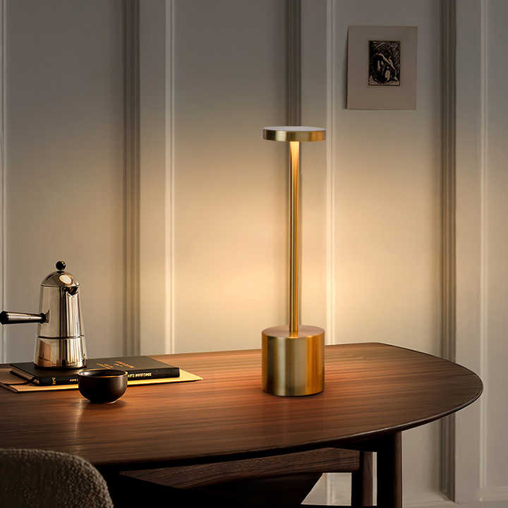 Nordic Wireless Restaurant Touch Table Light - Modern Luxury
