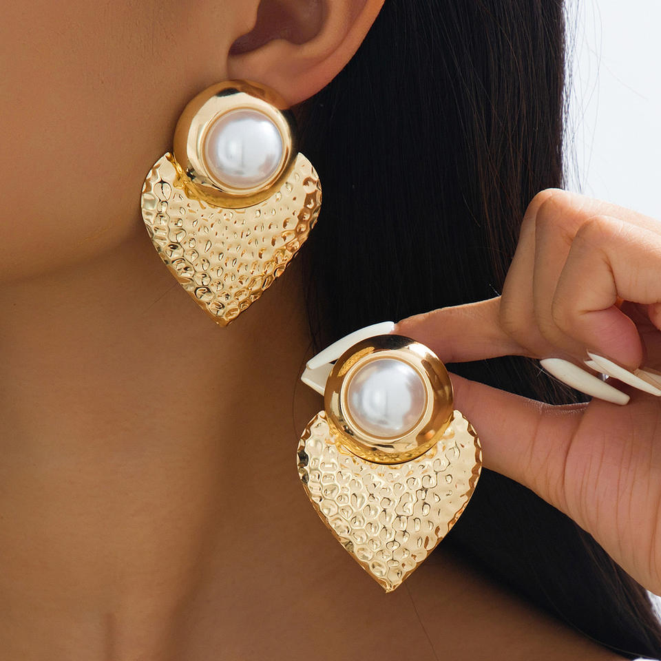 Kaimei 2026 Fashion Jewelry Elegant and Lovely Geometric Circular Heart ...