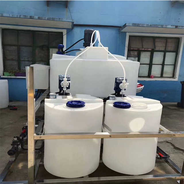 Thick Pe Plastic Chemical Dosing Tank With Agitator Mixer - 200l ...