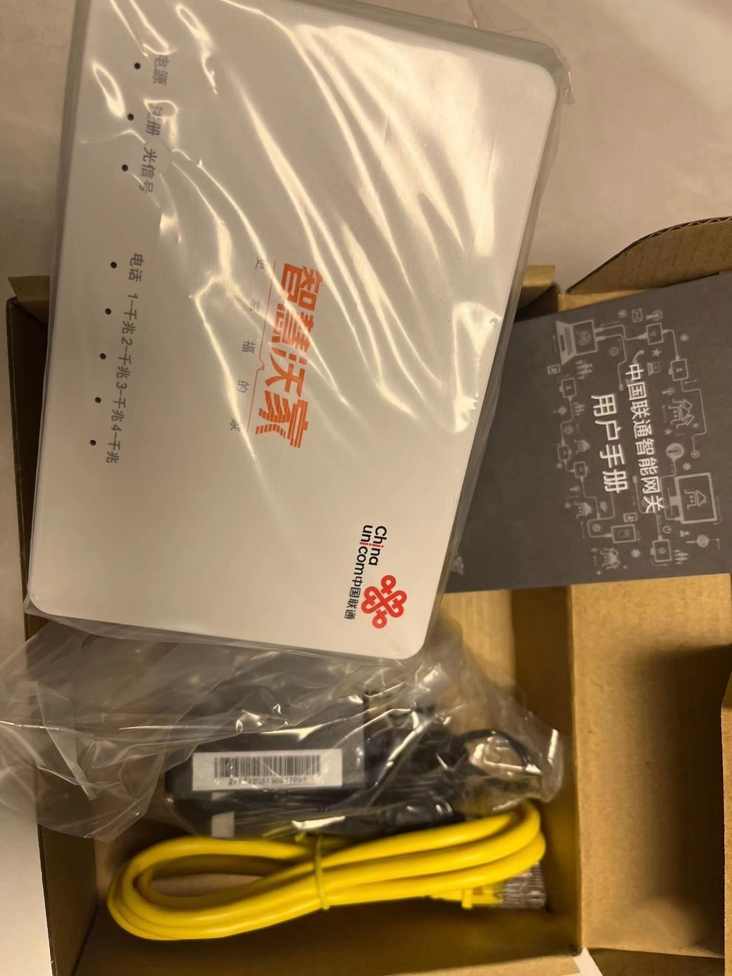 Original new ZTE Zxhn F400 4GE+2POTS+USB dual-band Wifi Gpon Onu router ...