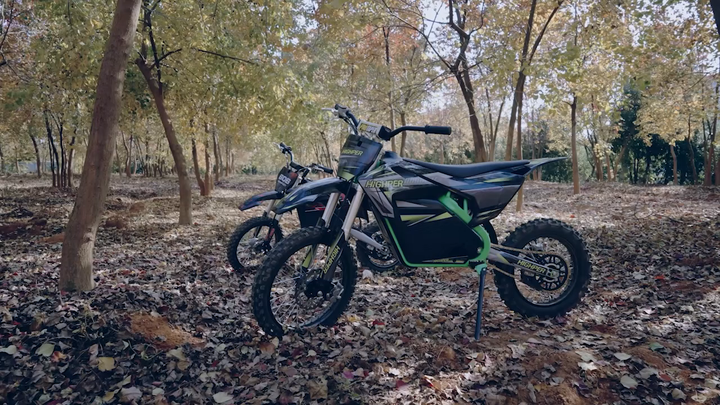Highper Electric Dirt Bike 5KW 72V - Fun & Thrill!