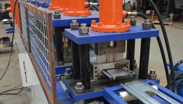 Shutter Door Slat Making Roll Forming Machine - Metal Shutter Door Machine with Perforation