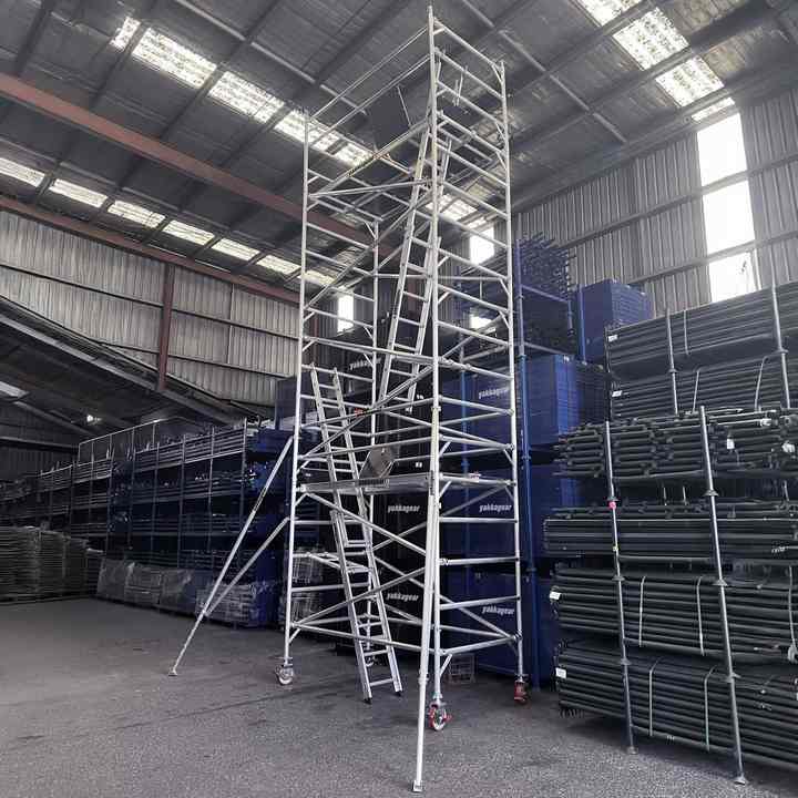 Heavy Duty 3m 5m 6m 12m Mobile Scaffold Tower Ladder Aluminium Rolling ...
