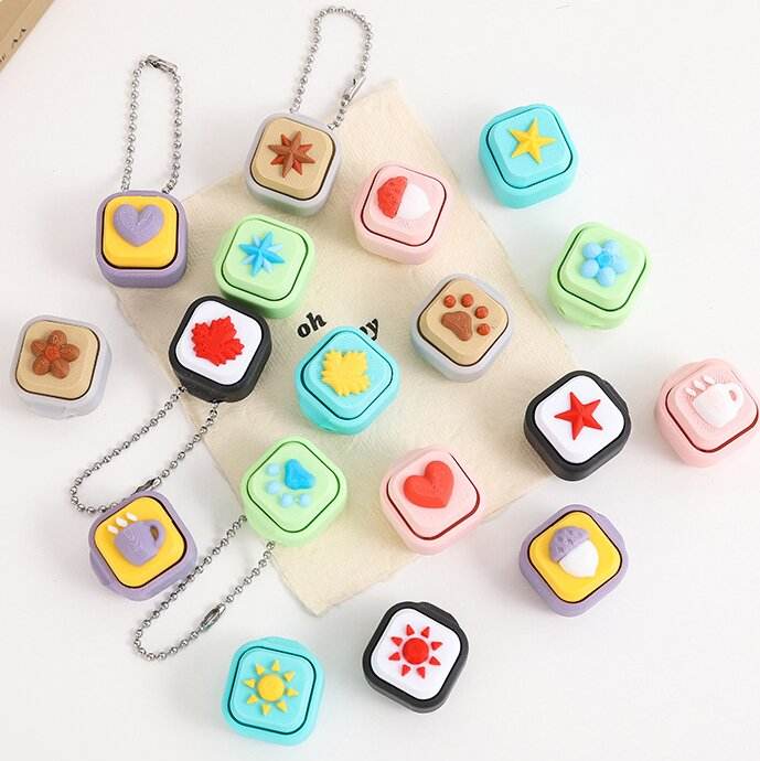 Wholesale 3D Printed Square Keyboard Keychain Fidget Clicker for Stress ...