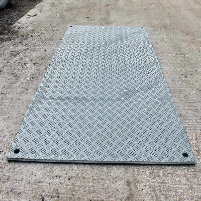 Durable 4x8 Plastic UHMWPE HDPE Road Mats for Construction
