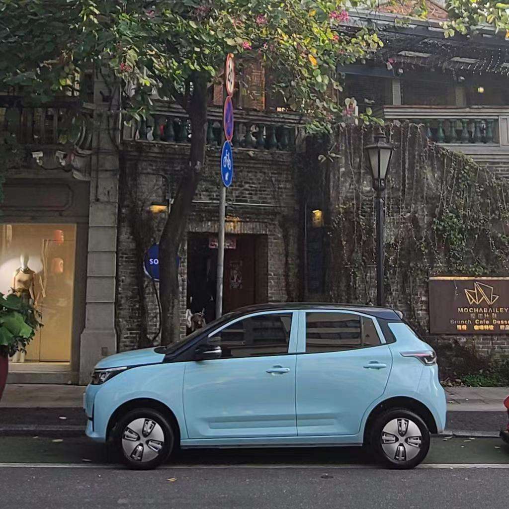 Pure Electric Vehicle Letin mengo NEDC 130KM 5 Doors 4 Seats Hatchback ...