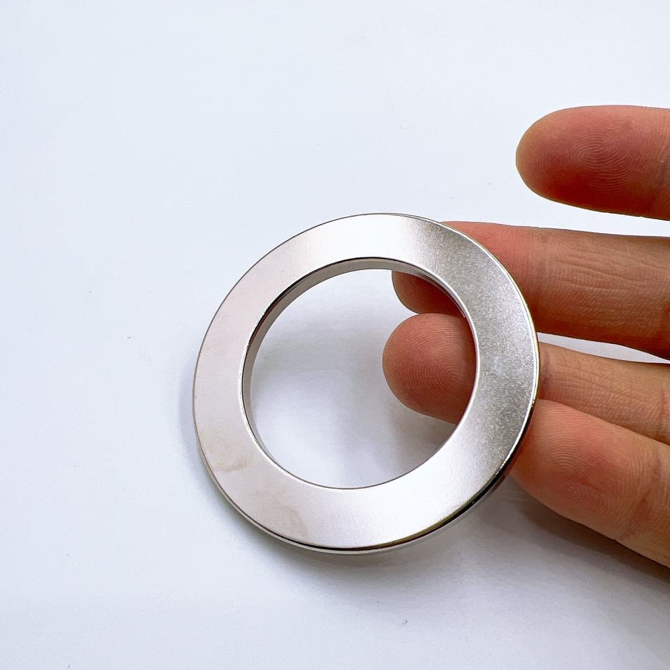 Big Large Ring 50mm Od X 25mm Id X 5mm Thick N35 Neodymium Ring Magnets ...