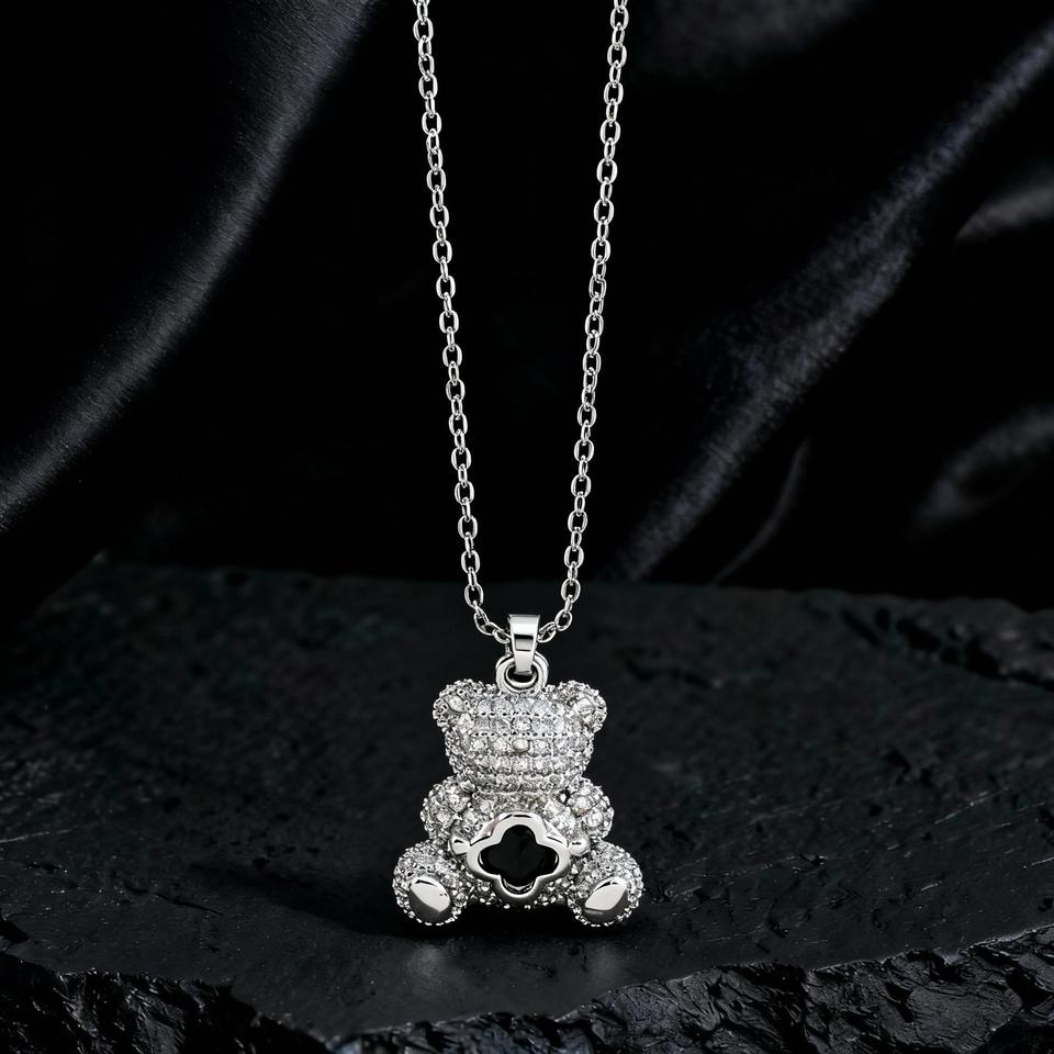 New Fashion Necklace Accessory: Copper Gold-Plated Zircon Four-Leaf ...