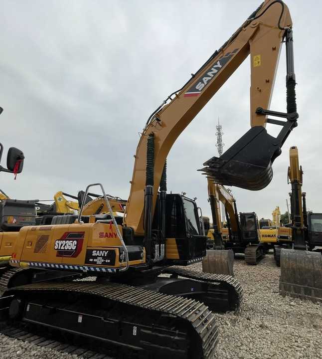 High Quality Used SANY 235C Excavator SY235C Crawler Digger Machinery ...