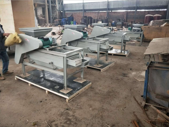 Efficient Almond Cracking Machine - High Productivity
