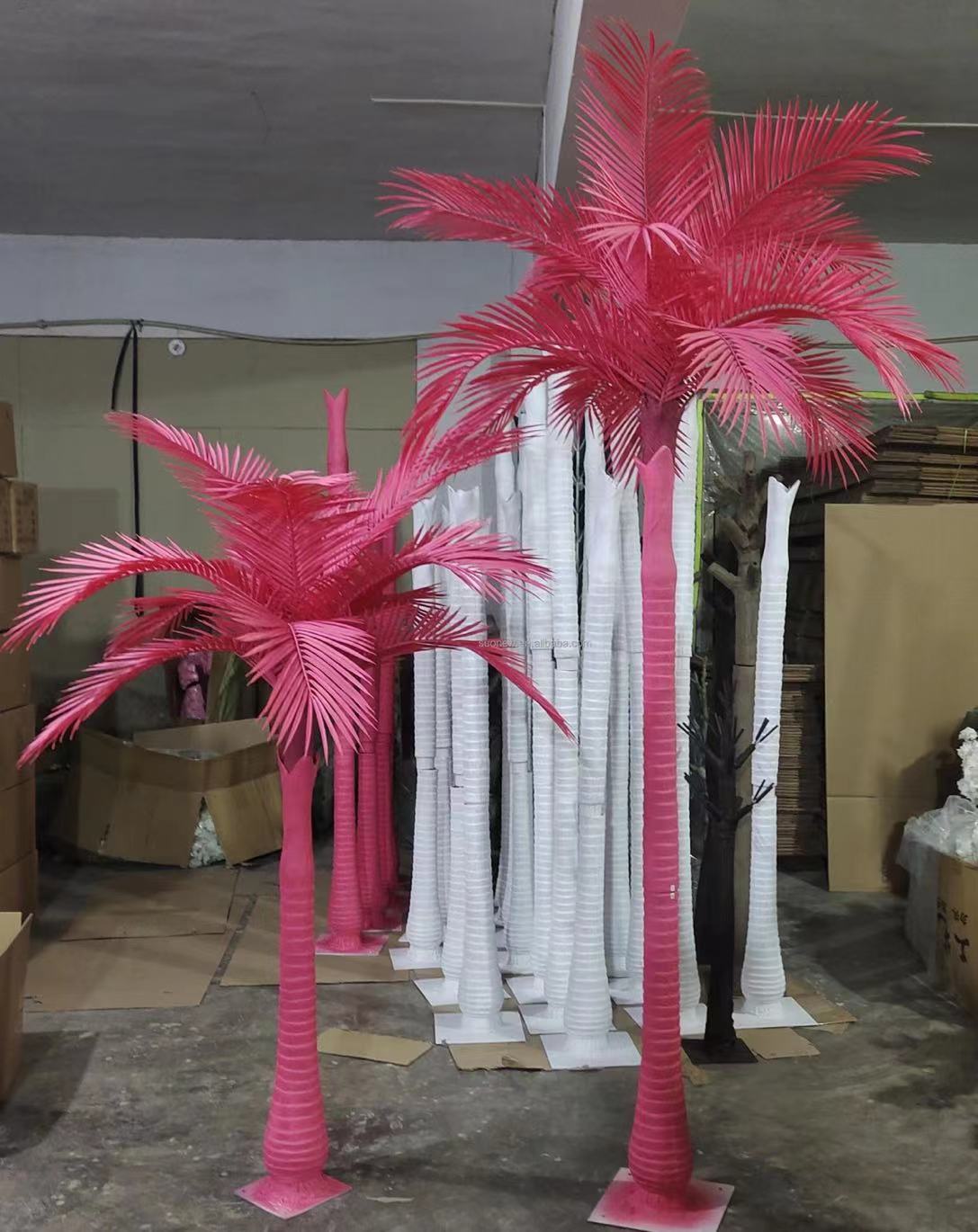 How to Choose the Best Fake Palm Trees Color for Your Space