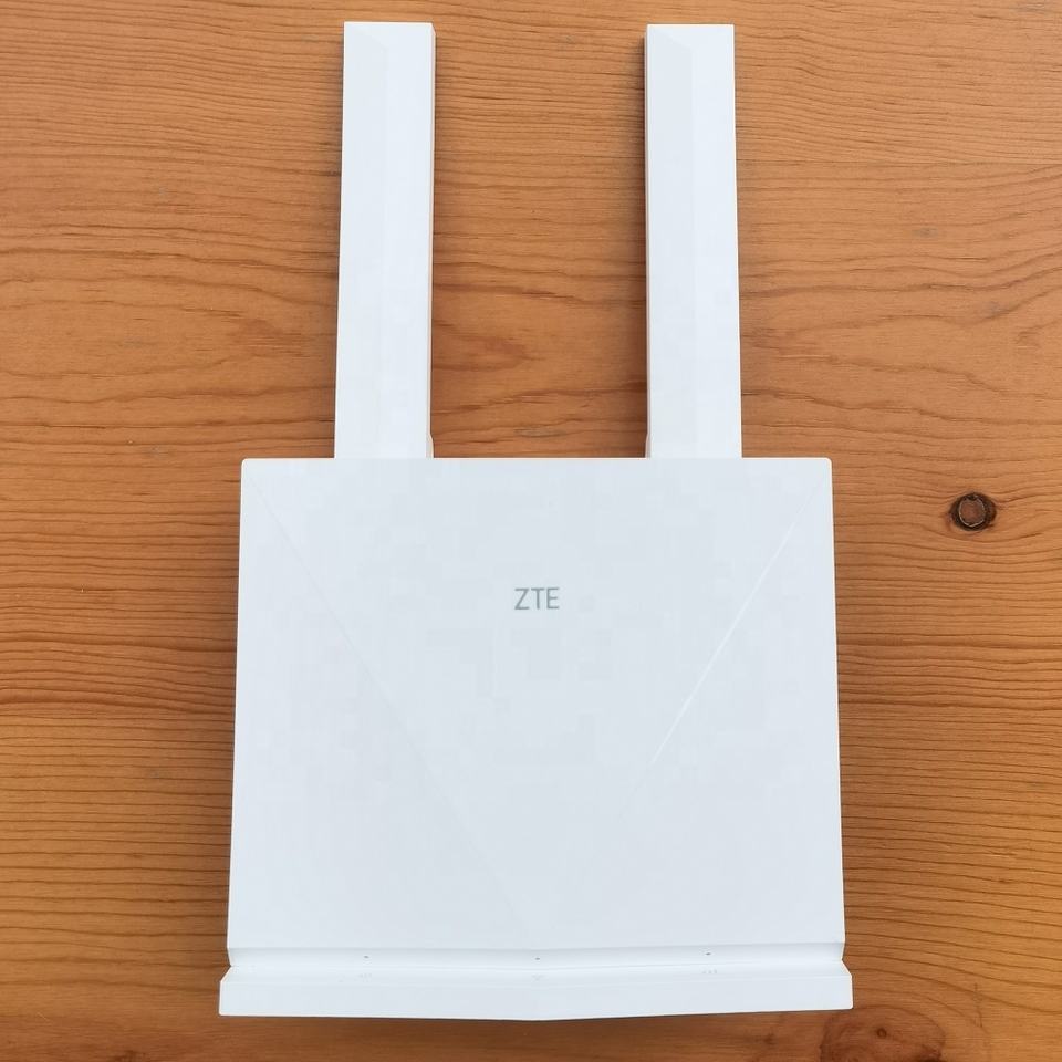ZTE K10 4G LTE Mobile WiFi Router: 300Mbps Cat4, 2000mAh Battery ...