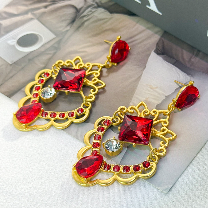 F Vintage Gold Tone Chandelier Earrings Women's Fashion with Geometric Rhinestone and Zircon ...