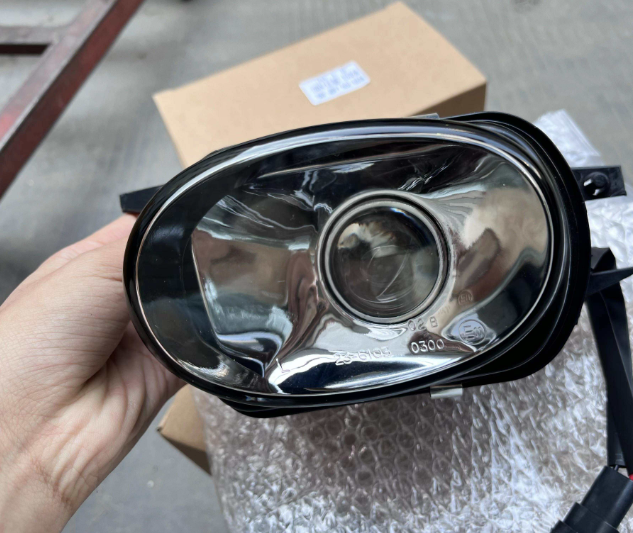 Mercedes-benz W203 Fog Lamp Assembly - AMG Style Auto Parts