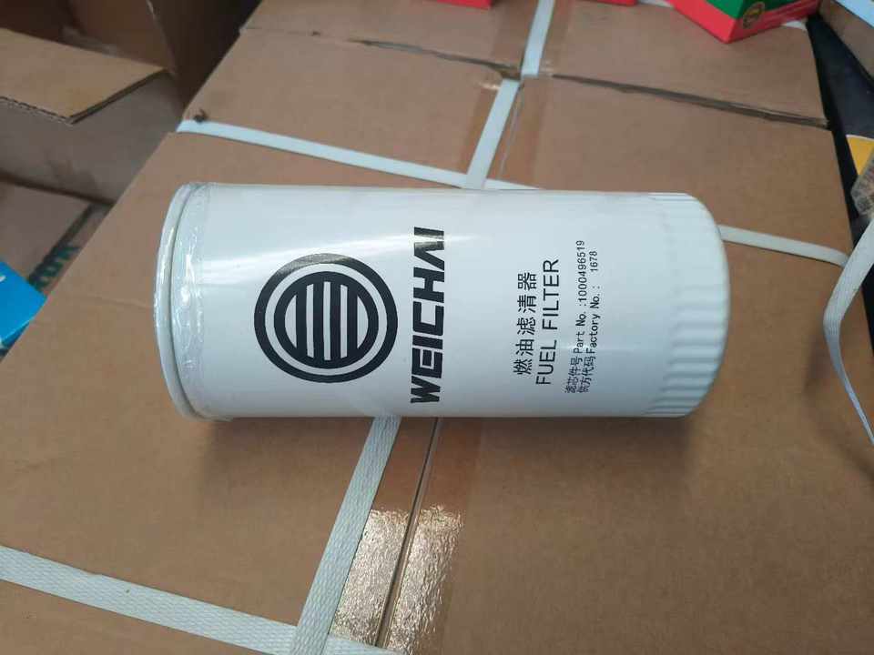 1000496519 Fuel Filter for Sinotruk HOWO, Weichai Engine Truck Parts ...