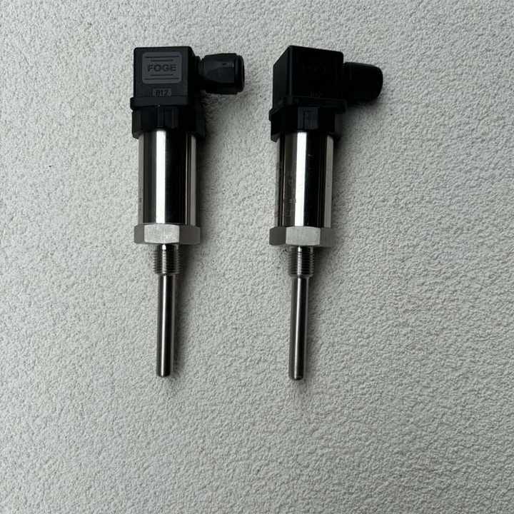 Sanitary Pt100 Temperature Transmitter LED Display RS485 Signal Output ...