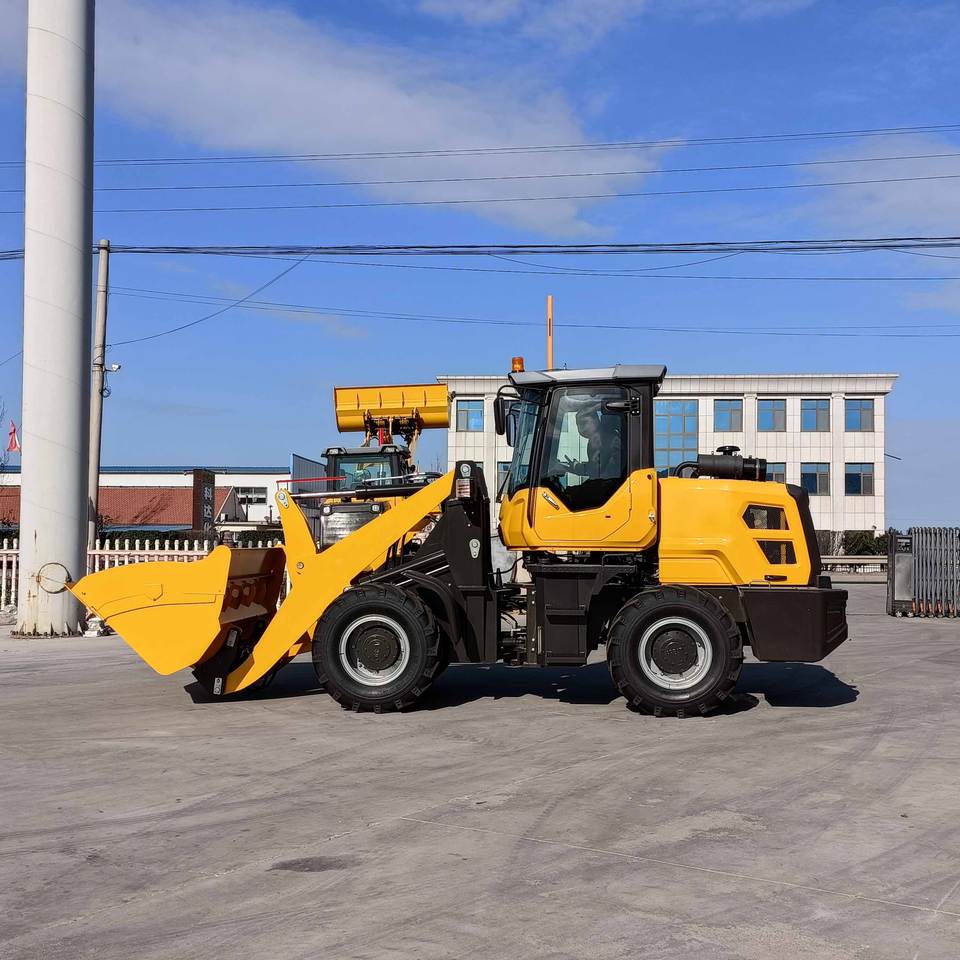 Tractor-Moving Loaders Wheel Loader Drive for Efficient Movement of ...