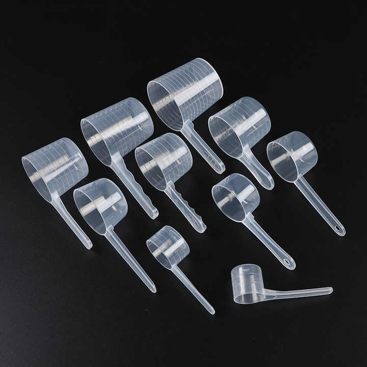 Transparent Measuring Spoons for Precise Liquid Dosage