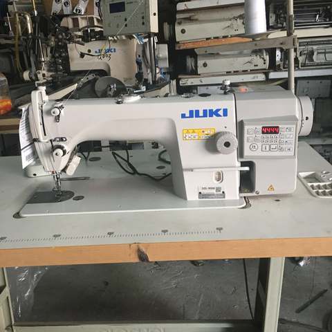Used Reece 104 Industrial Eyelet Button Hole Sewing Machine With Nice ...