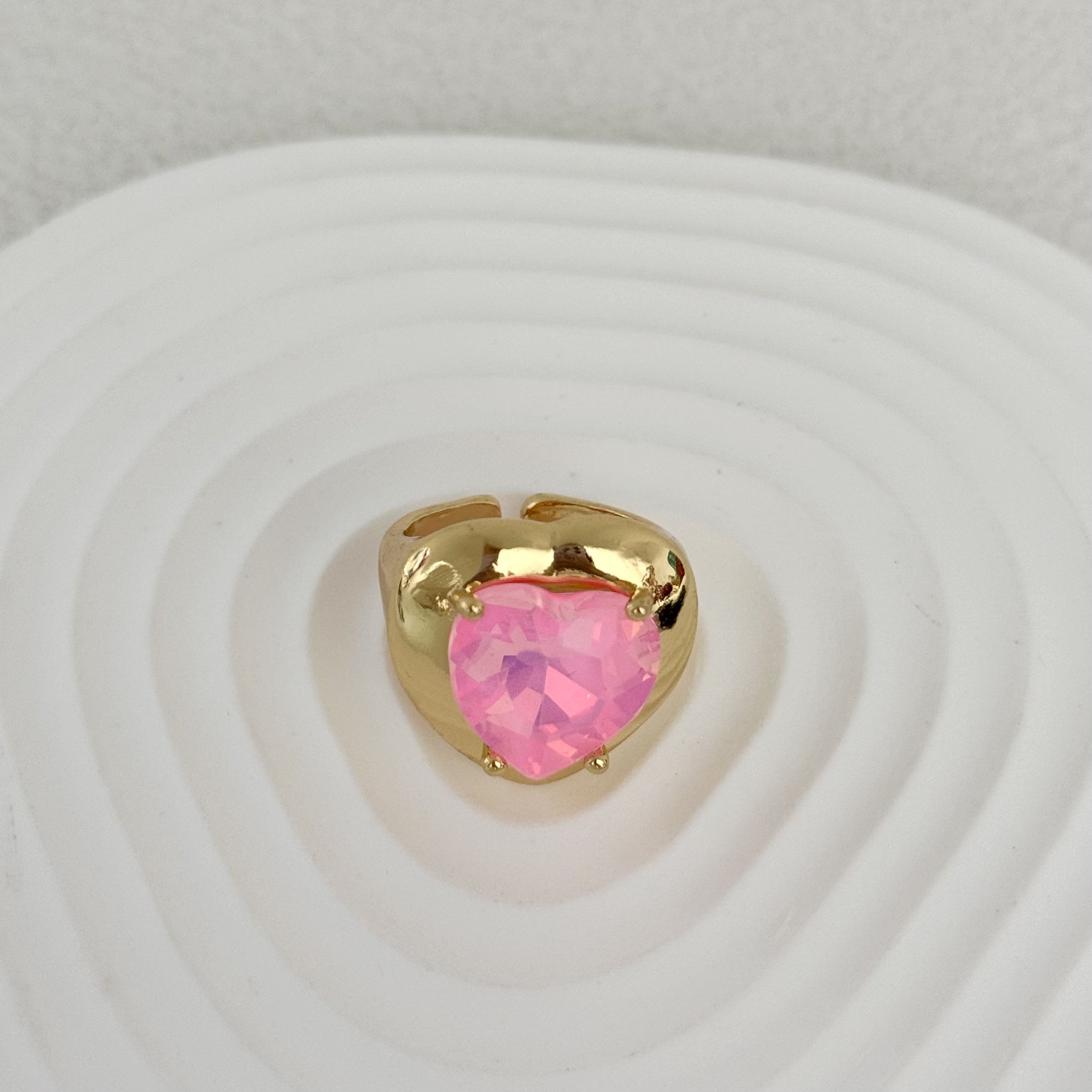 How to Choose Crystal Finger Rings: A Complete Buying Guide