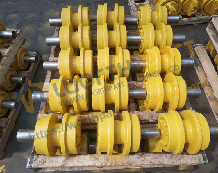 Bulldozer D7E D4 D5K D4K D4D 69K-1-386 D6C D6D D6M Track Top Roller