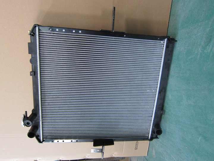 Factory Price Car Radiator for ISUZU 4HG1 NPR FRR 8980955521 8980955930 ...
