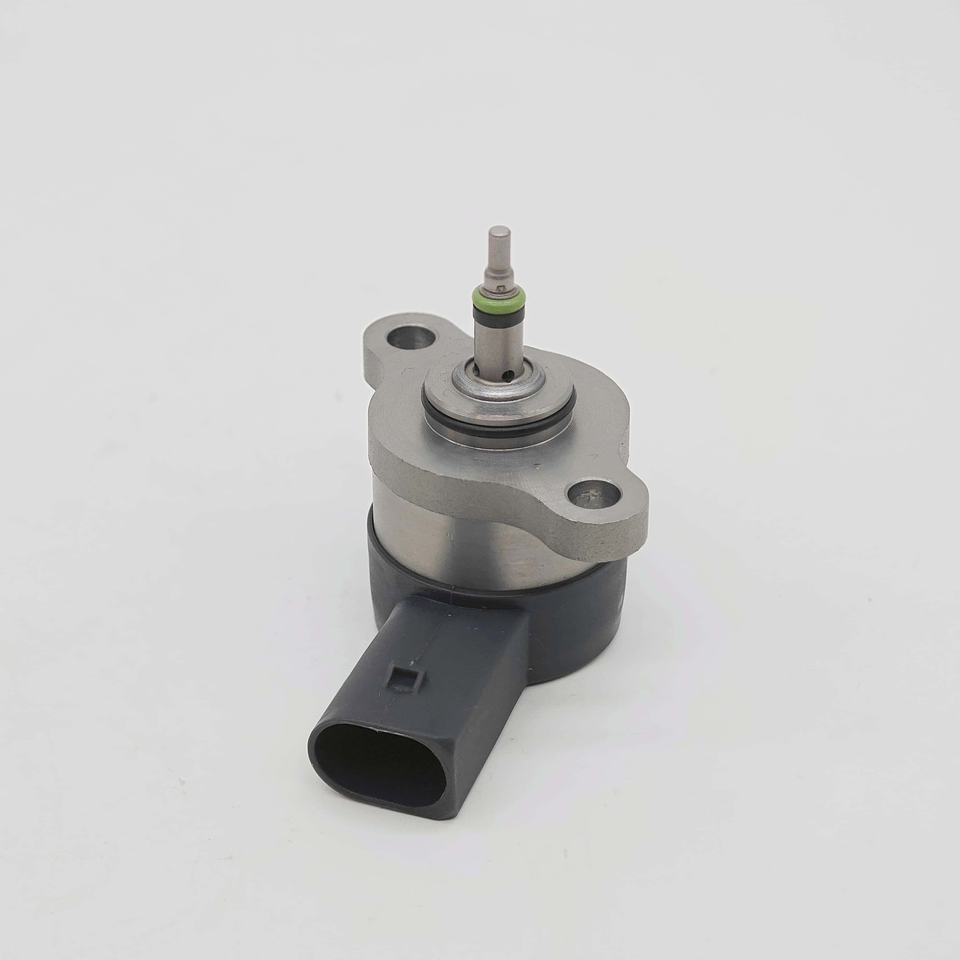 Rail Fuel Pressure Control Valve Pressure Regulator 0281002698 ...